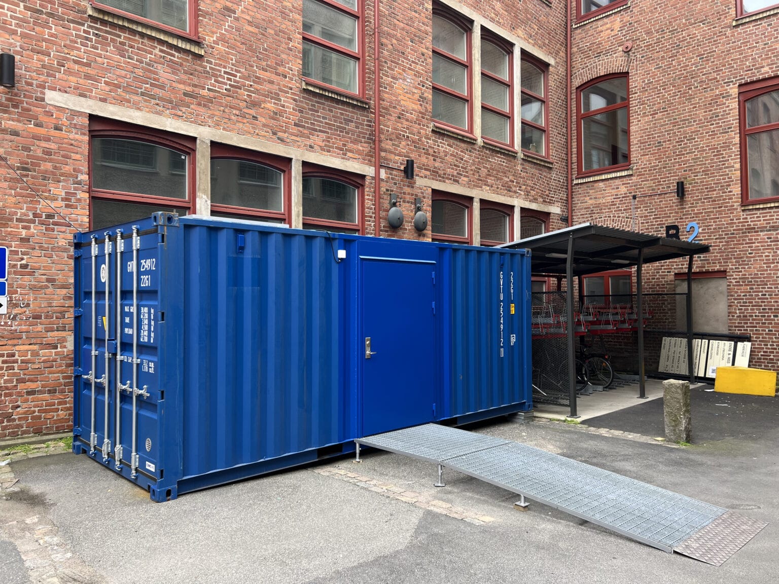 LCS Container Solutions - Köp & Hyr Container hos LCS