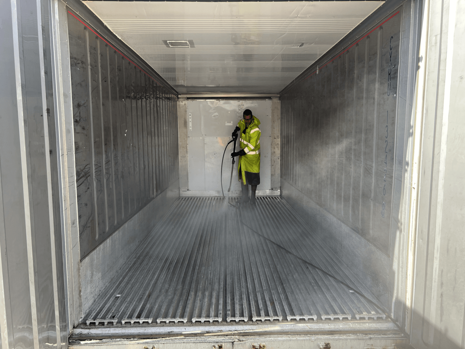 LCS Container Solutions - Köp & Hyr Container hos LCS