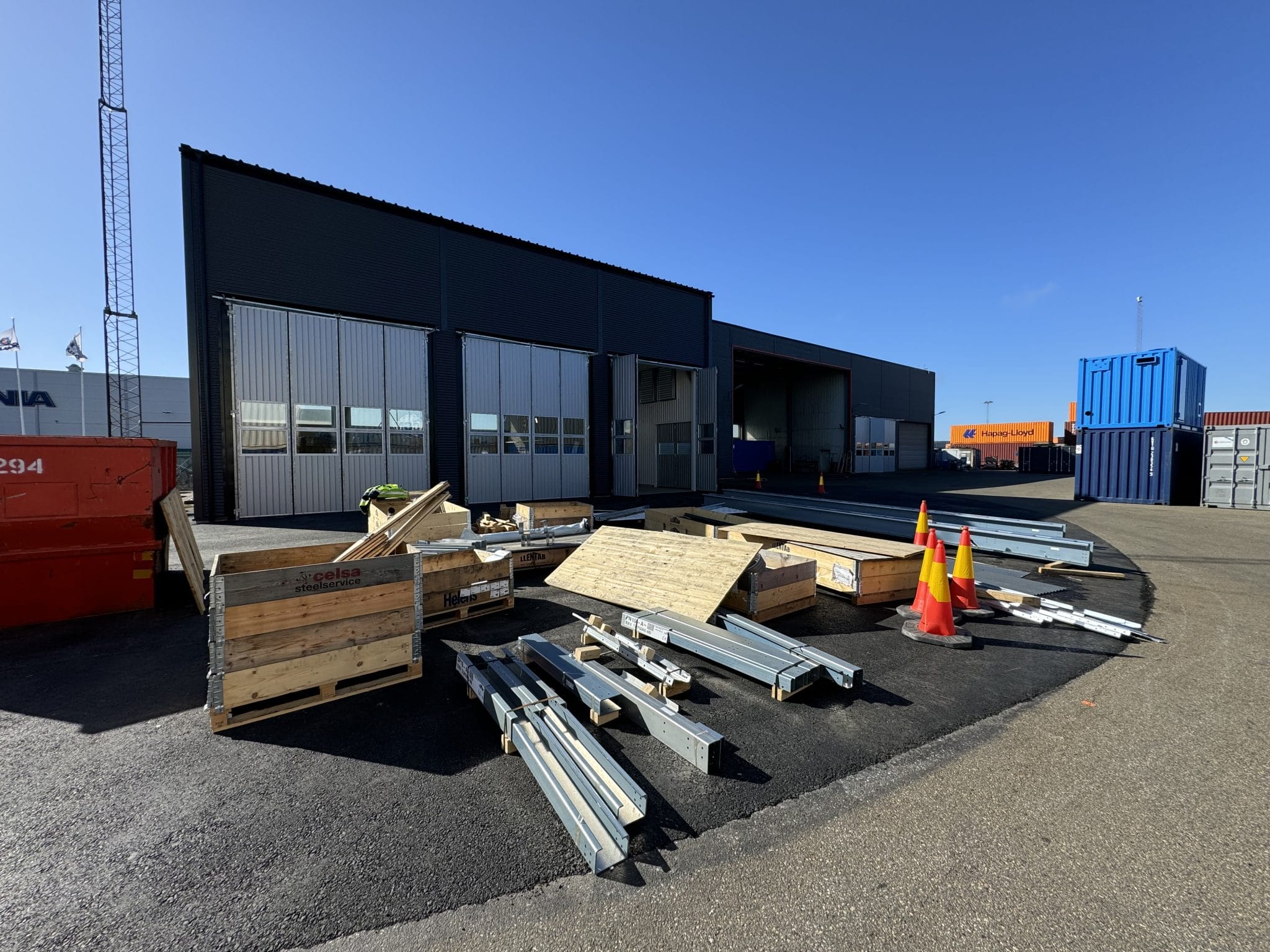 LCS Container Solutions - Köp & Hyr Container hos LCS